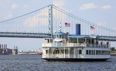 Philadelphia River Cruises and Boat Rides